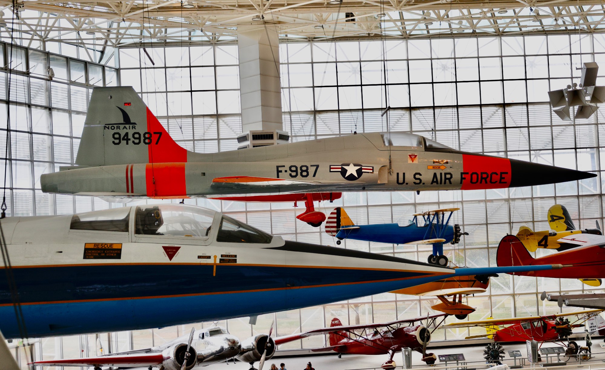 Solve Museum of Flight- Seattle jigsaw puzzle online with 77 pieces