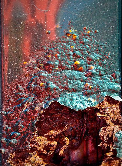 Solve Rust Creates Art jigsaw puzzle online with 48 pieces