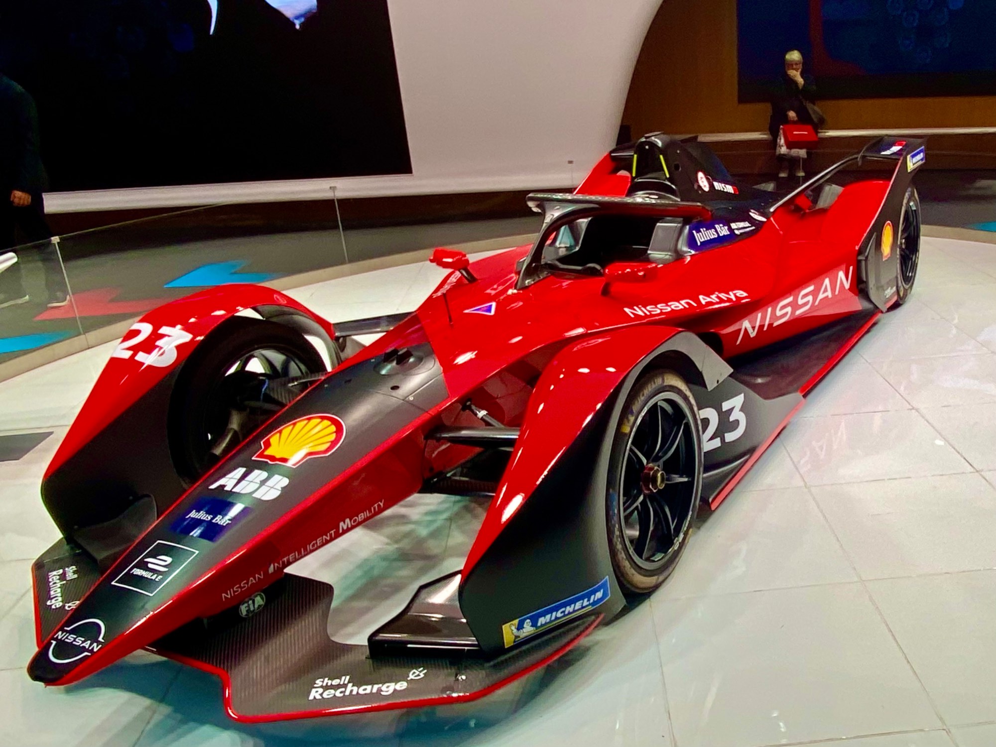 Solve Nissan formula 1 jigsaw puzzle online with 99 pieces