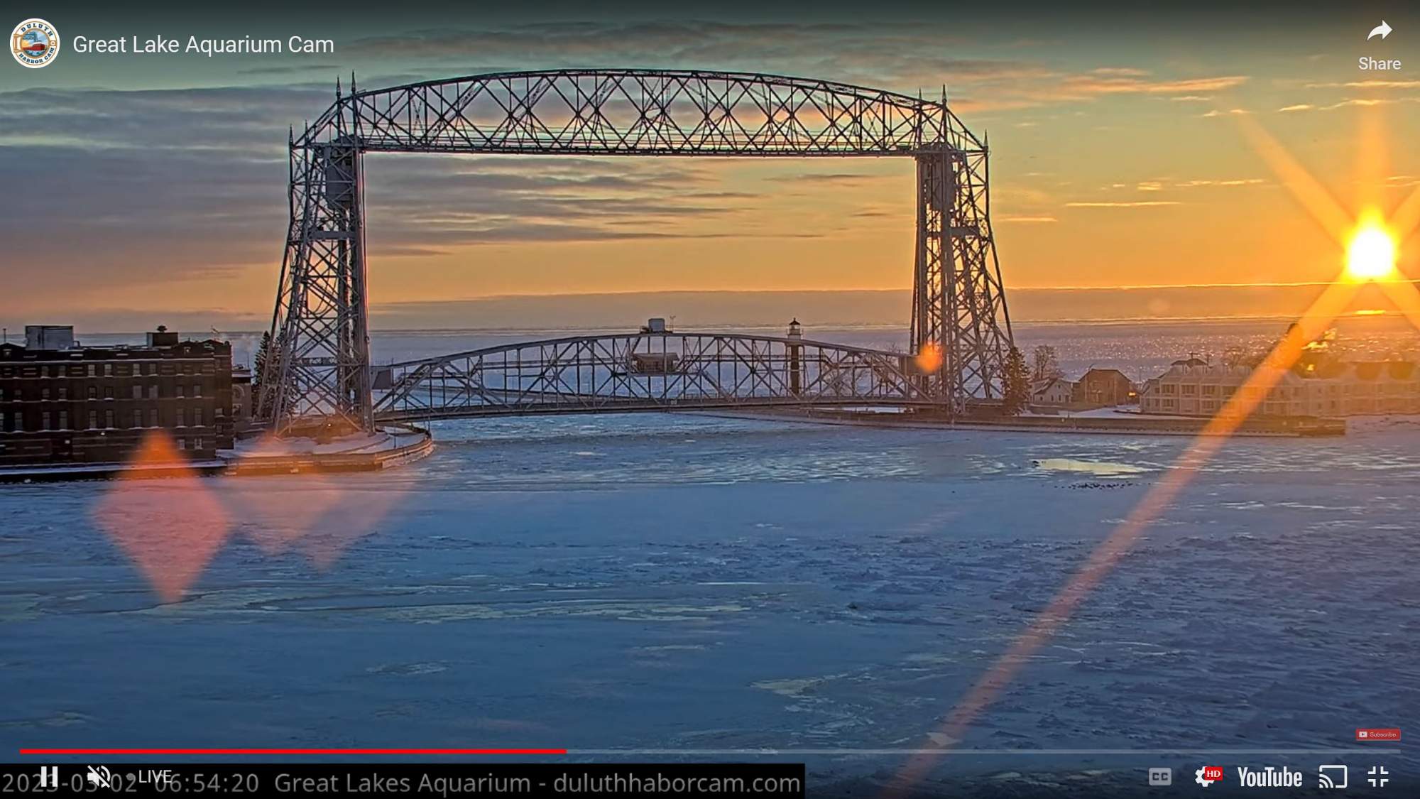 Solve Lift Bridge jigsaw puzzle online with 144 pieces