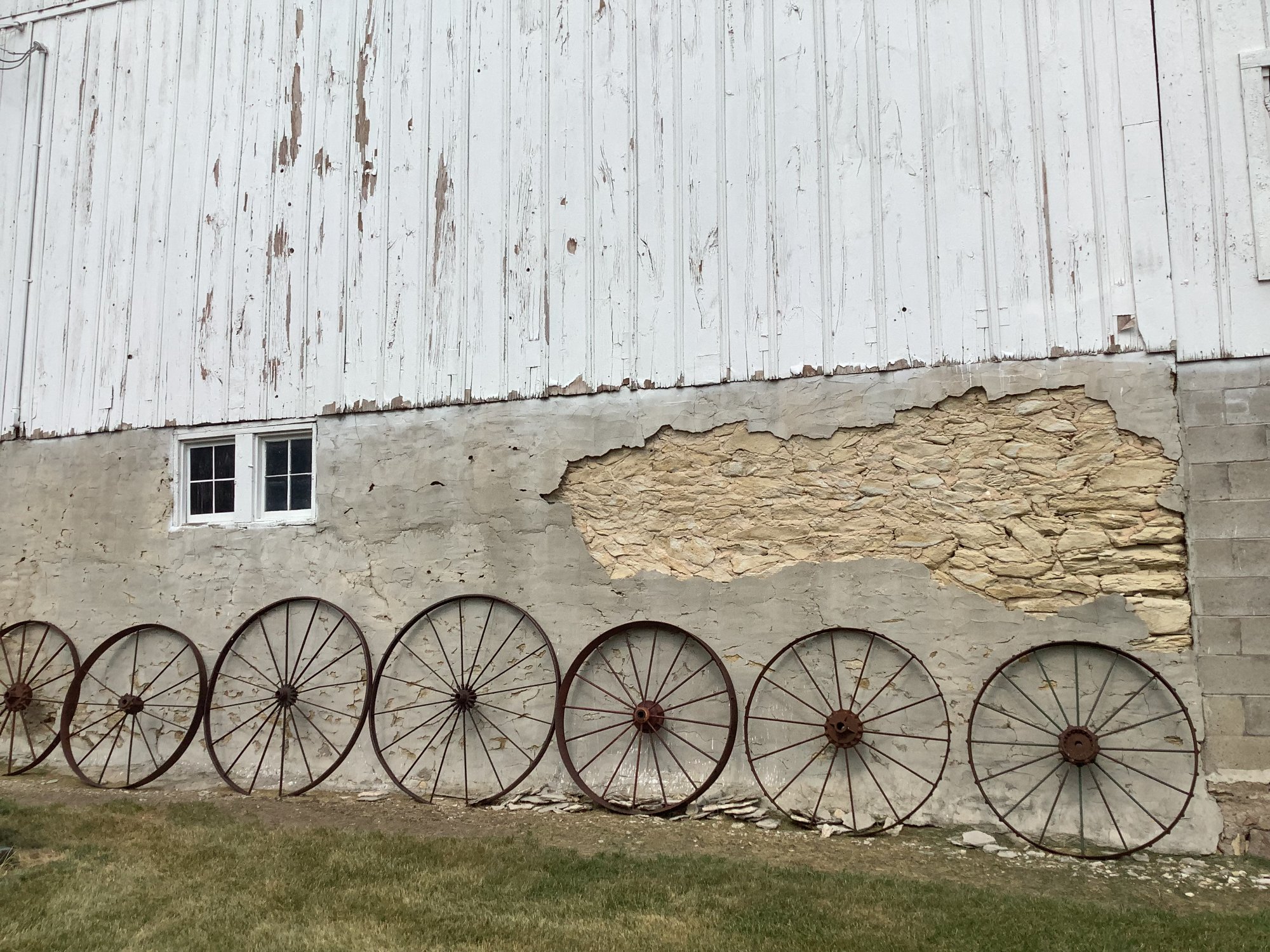 Solve Wheels jigsaw puzzle online with 130 pieces