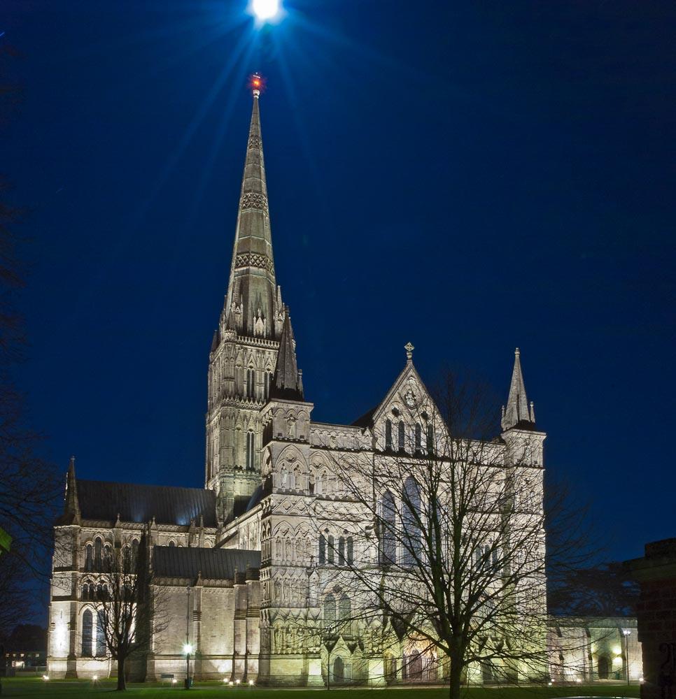 Jigsaw Puzzle | Salisbury Cathedral Medieval Church | 272 pieces | Jigidi