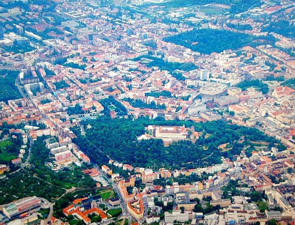 Solve Špilberk, Brno jigsaw puzzle online with 12 pieces Solve Špilberk, Brno jigsaw puzzle online with 12 pieces