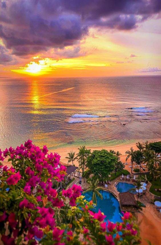Solve Bali sunset jigsaw puzzle online with 140 pieces