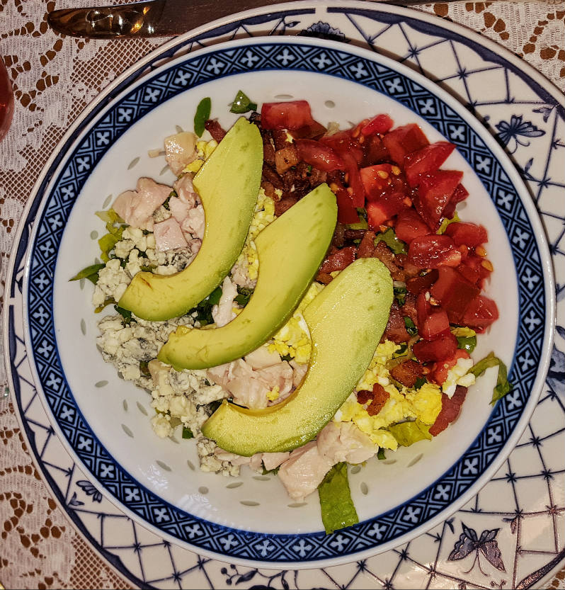 Solve Brown Derby Original Cobb Salad jigsaw puzzle online with 25 pieces