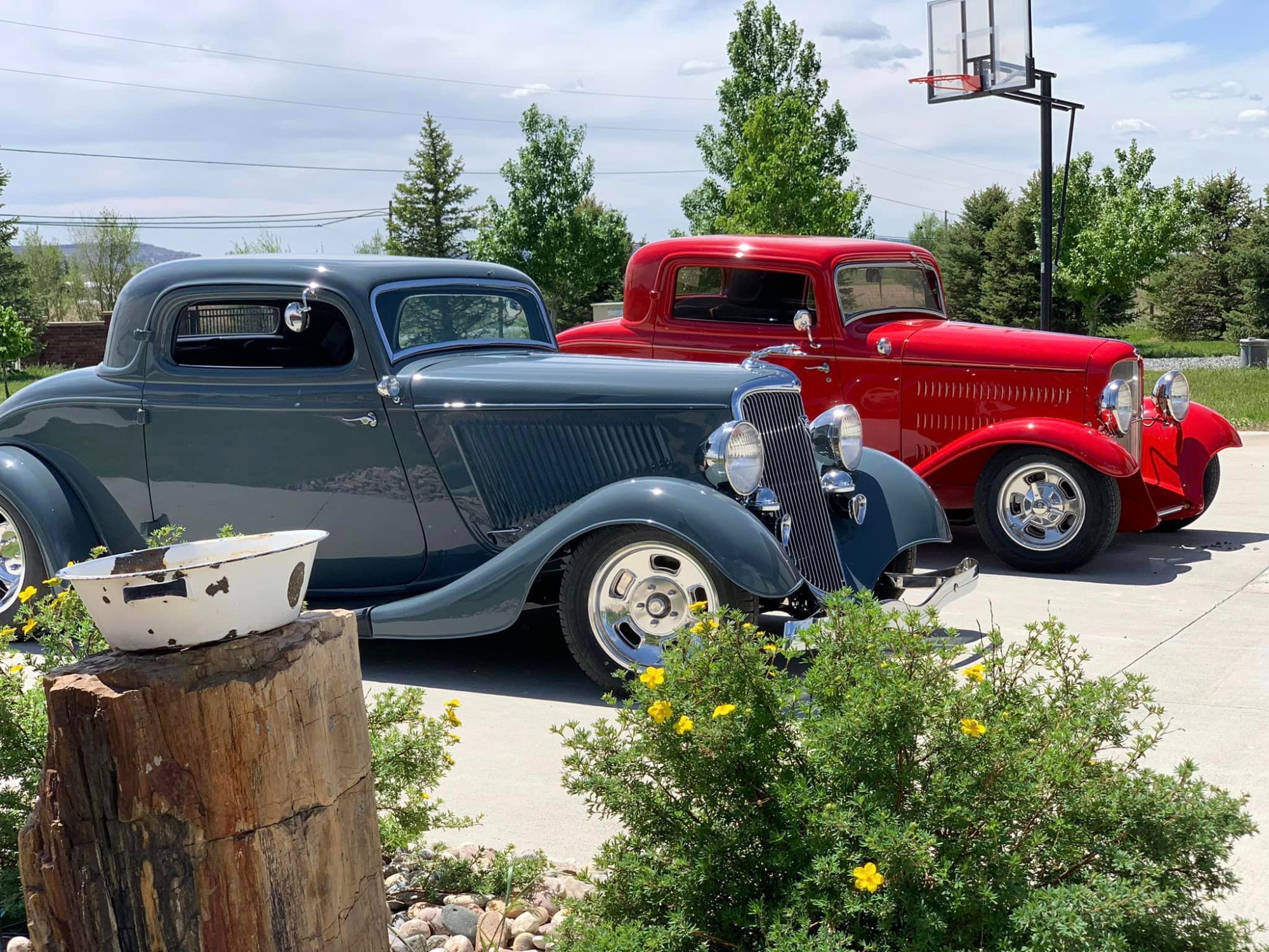 Solve Pick a pair jigsaw puzzle online with 154 pieces