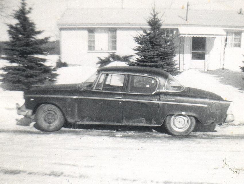 Solve 55 Studebaker Commander jigsaw puzzle online with 99 pieces