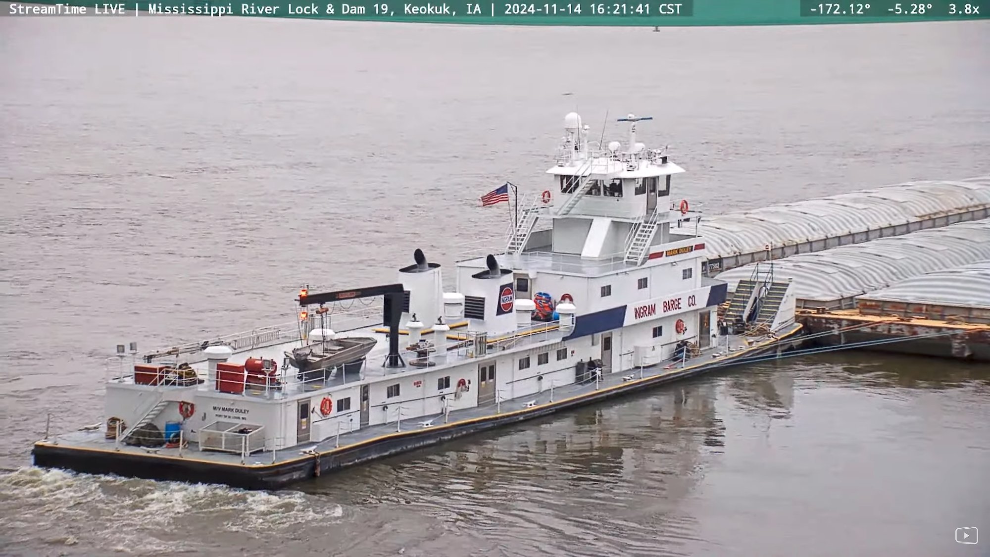 Solve Lock 19, towboat Mark Duley jigsaw puzzle online with 60 pieces