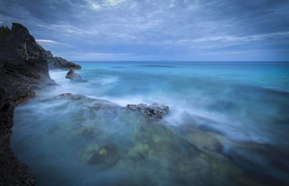 Solve Bermuda Triangle jigsaw puzzle online with 150 pieces