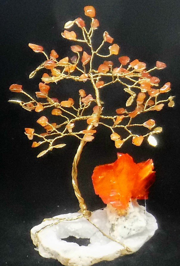 Solve Carnelian gemtree with lab-grown, orange Arcanite on Quartz ...