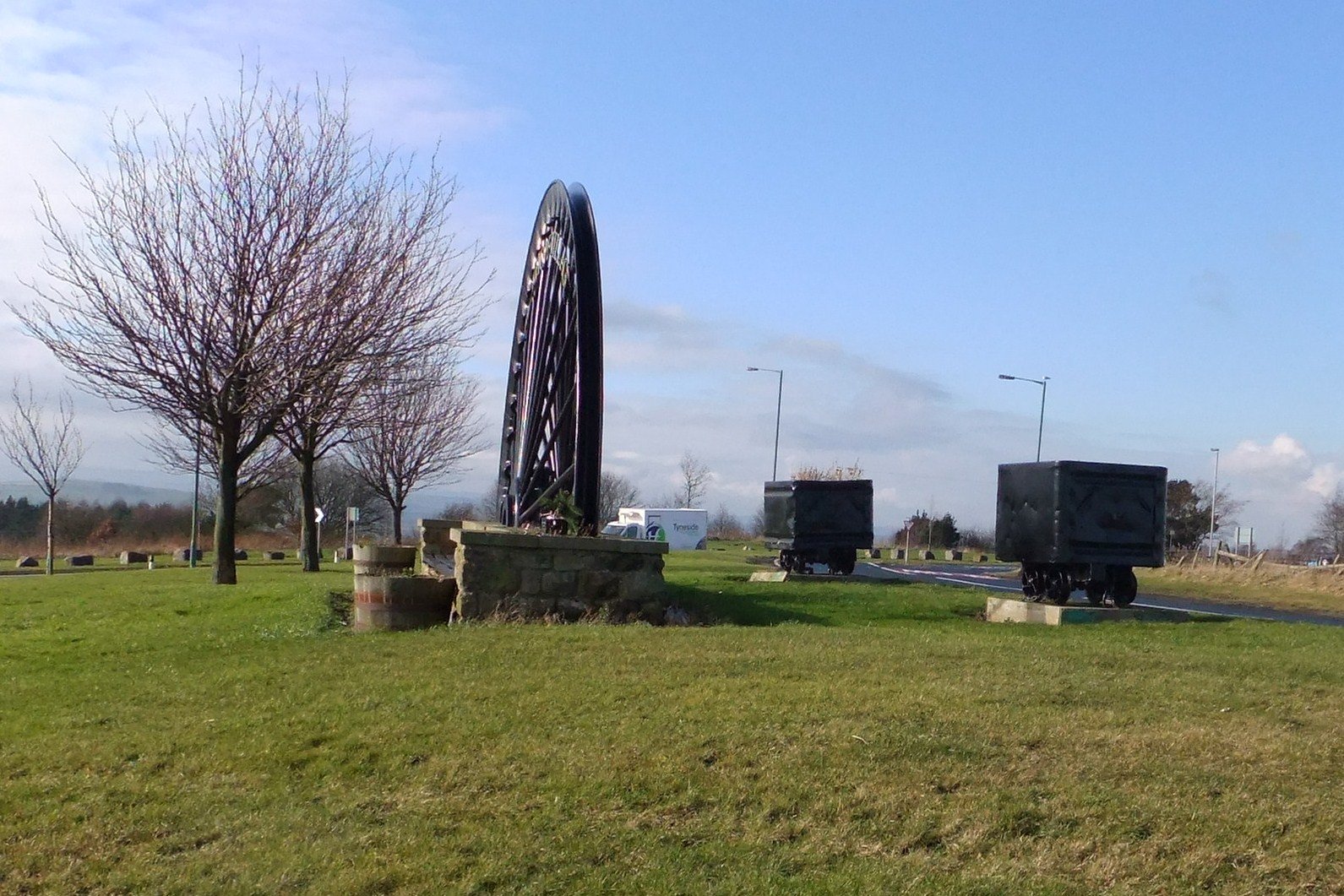Solve Pit wheel and tubs at Burnhope. jigsaw puzzle online with 352 pieces