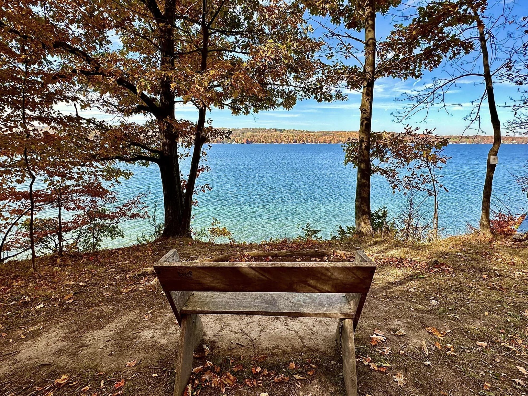 Solve New York Finger Lake jigsaw puzzle online with 221 pieces