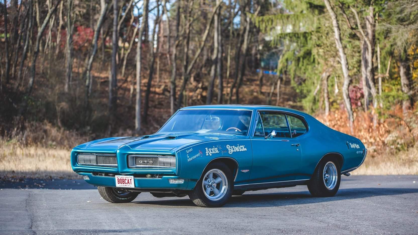 Solve '68 Pontiac GTO jigsaw puzzle online with 112 pieces