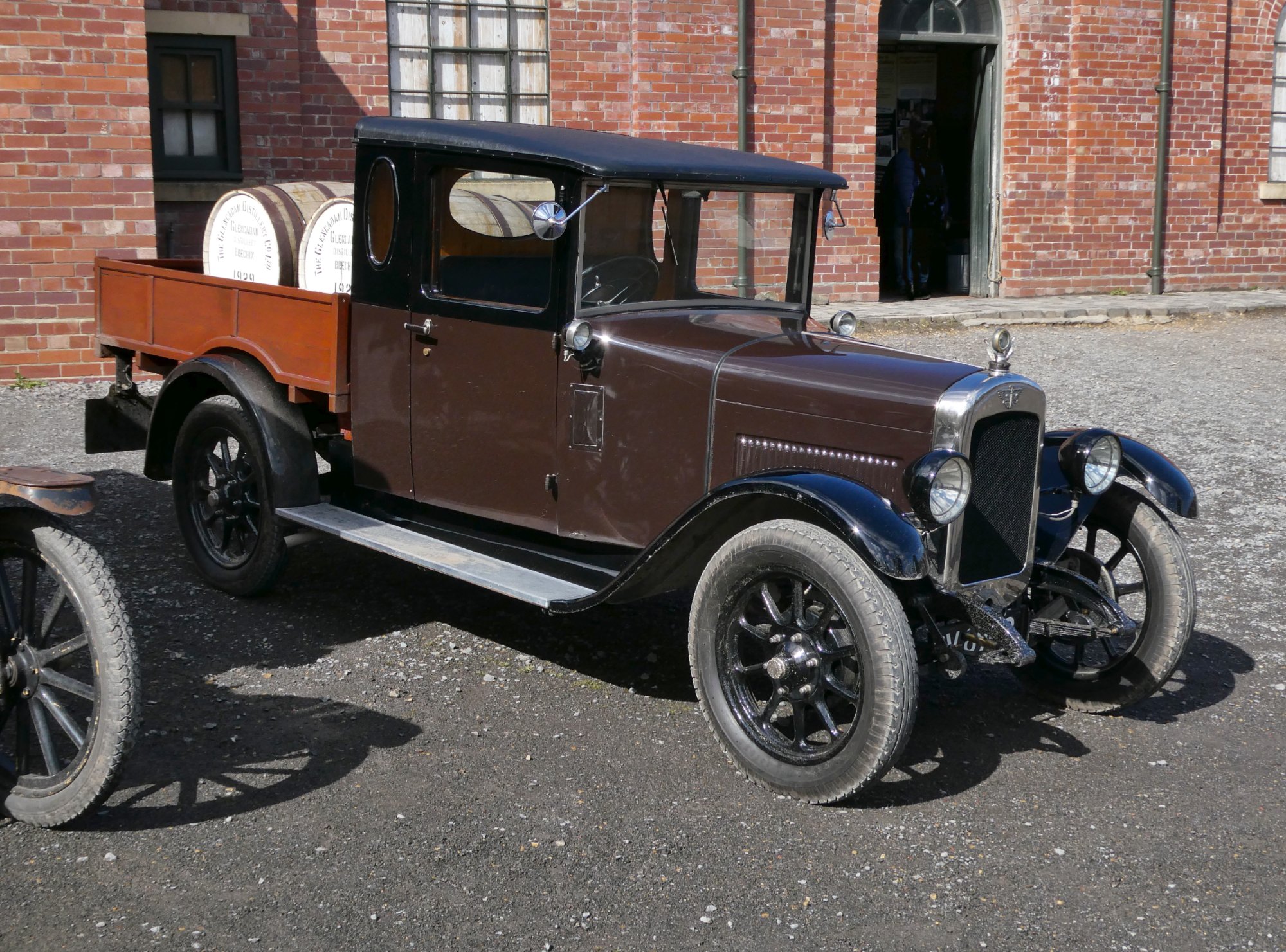 Solve 1929 Austin 16/6 Pickup jigsaw puzzle online with 204 pieces