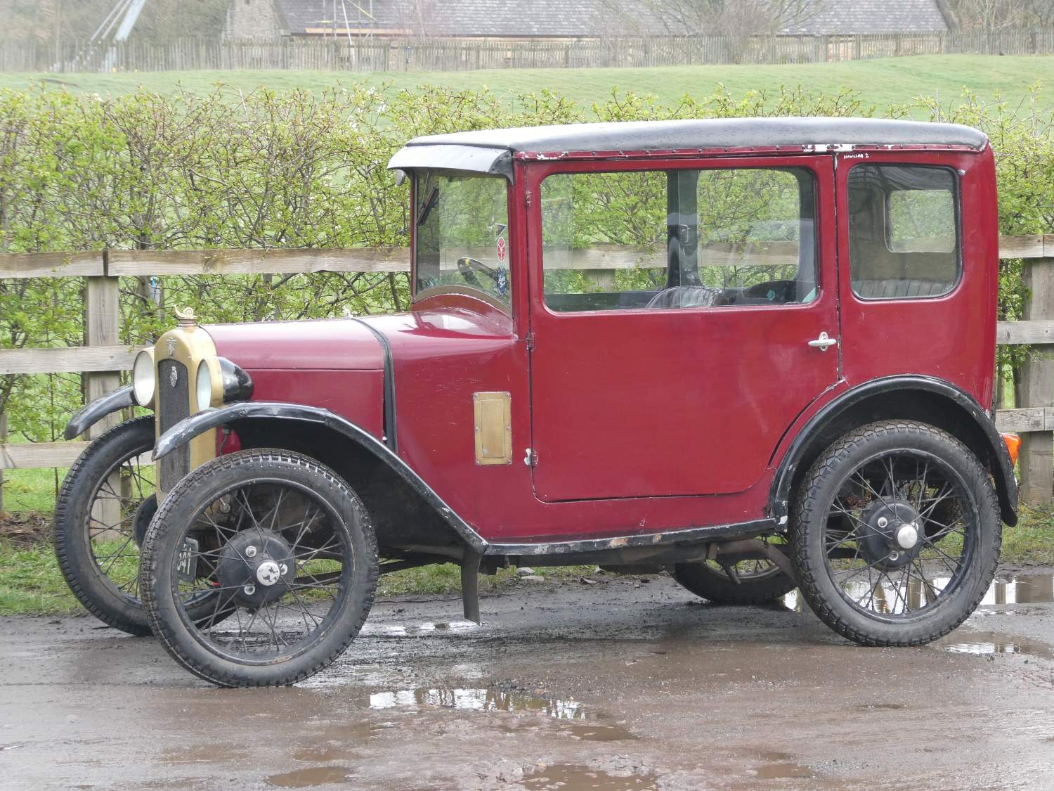 Solve 1929 Austin Seven RK Saloon jigsaw puzzle online with 108 pieces