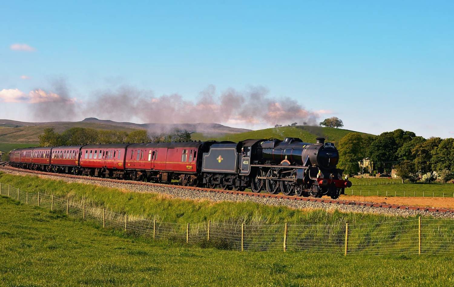 Solve LMS Class 5MT 4-6-0 45231 Sherwood Forester. jigsaw puzzle online ...