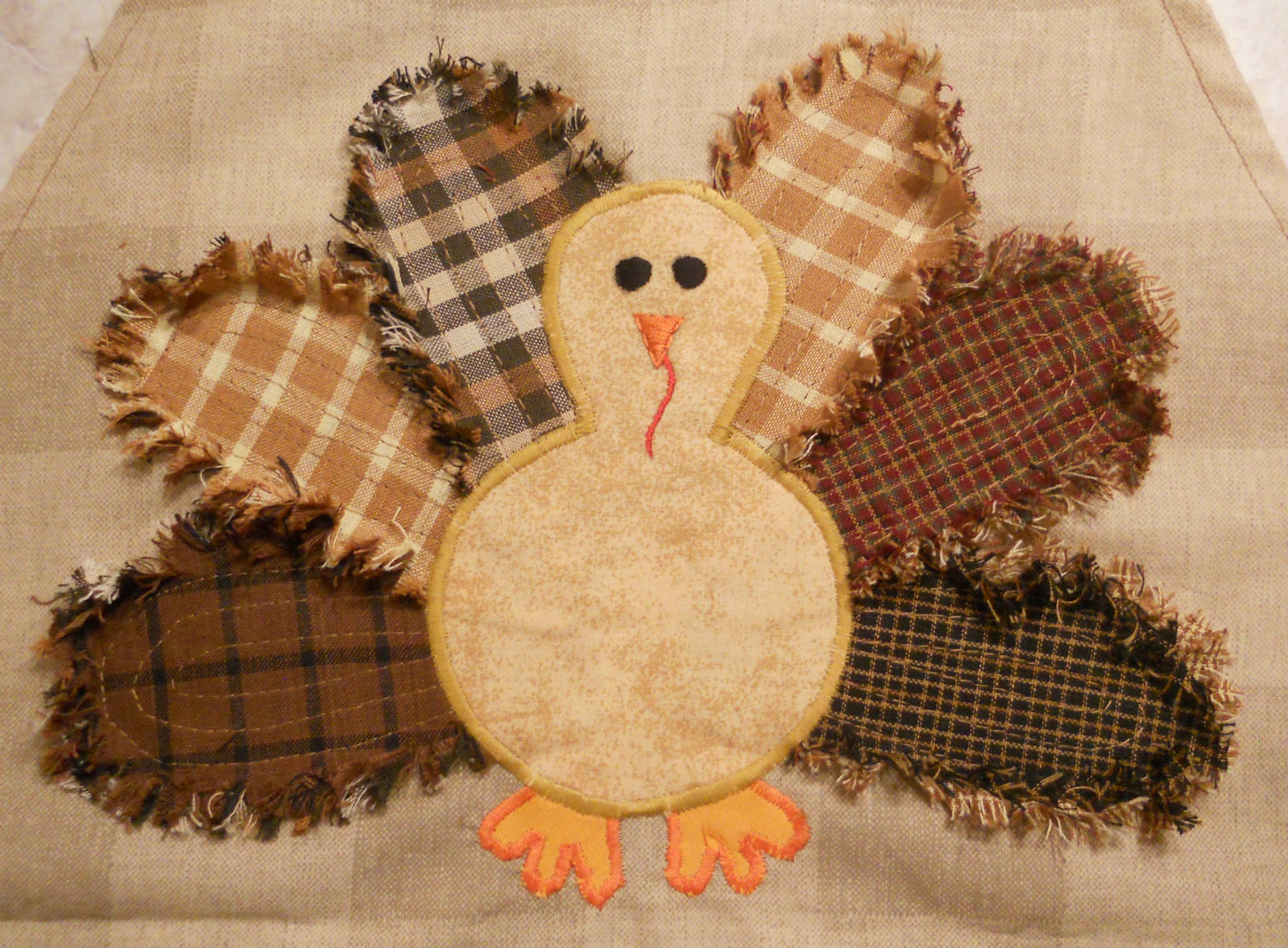 Solve thanksgiving turkey jigsaw puzzle online with 266 pieces