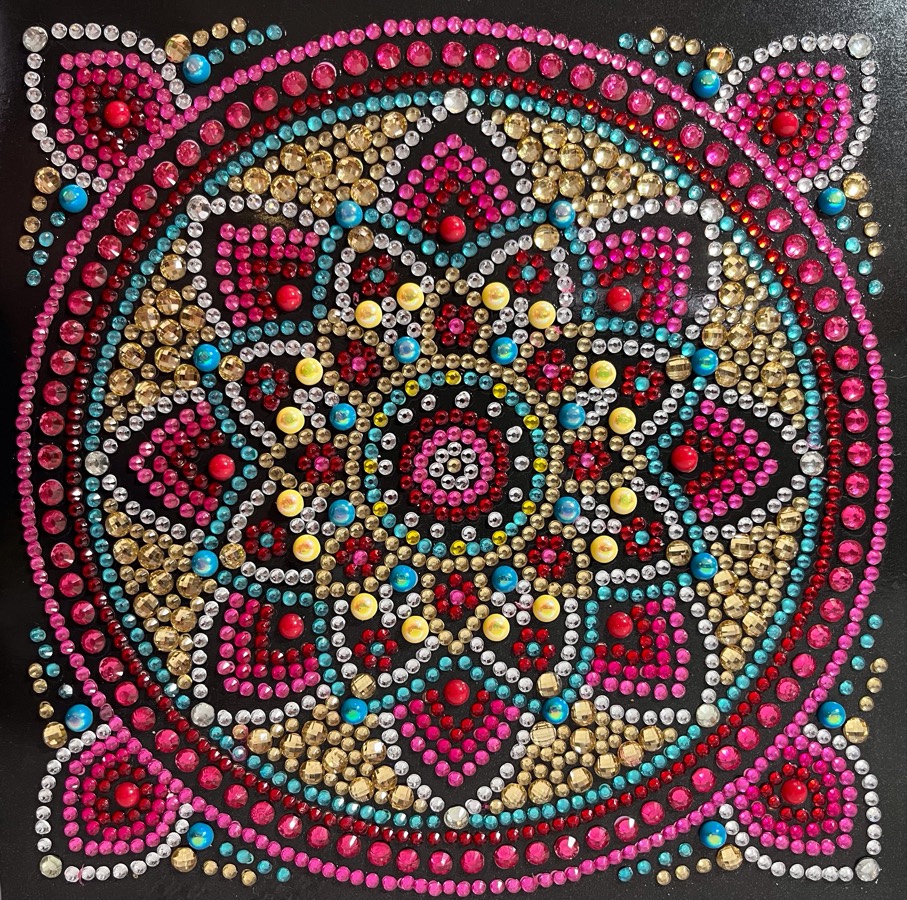 Solve My Mandela jigsaw puzzle online with 81 pieces