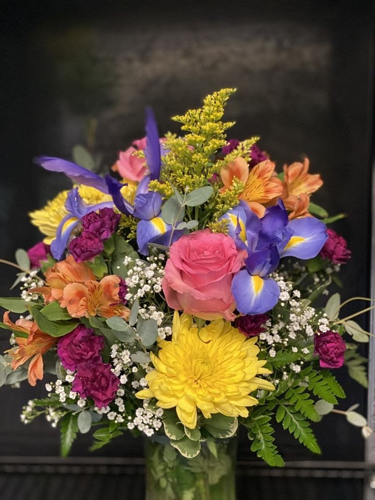 Solve Happiness is...Delightful Arrangement. jigsaw puzzle online with ...