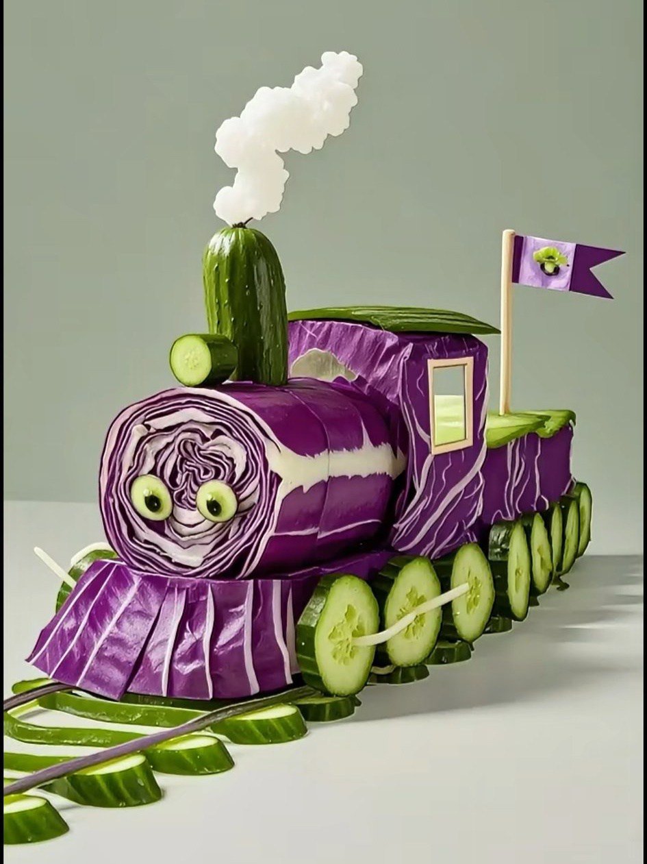 Solve Cucumber Cabbage Train jigsaw puzzle online with 70 pieces
