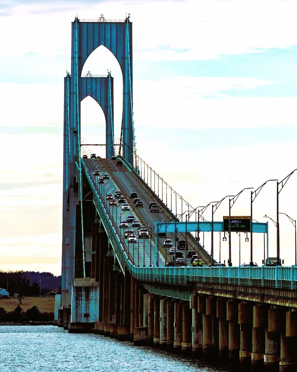 Solve Claiborne Pell Newport Bridge jigsaw puzzle online with 120 pieces
