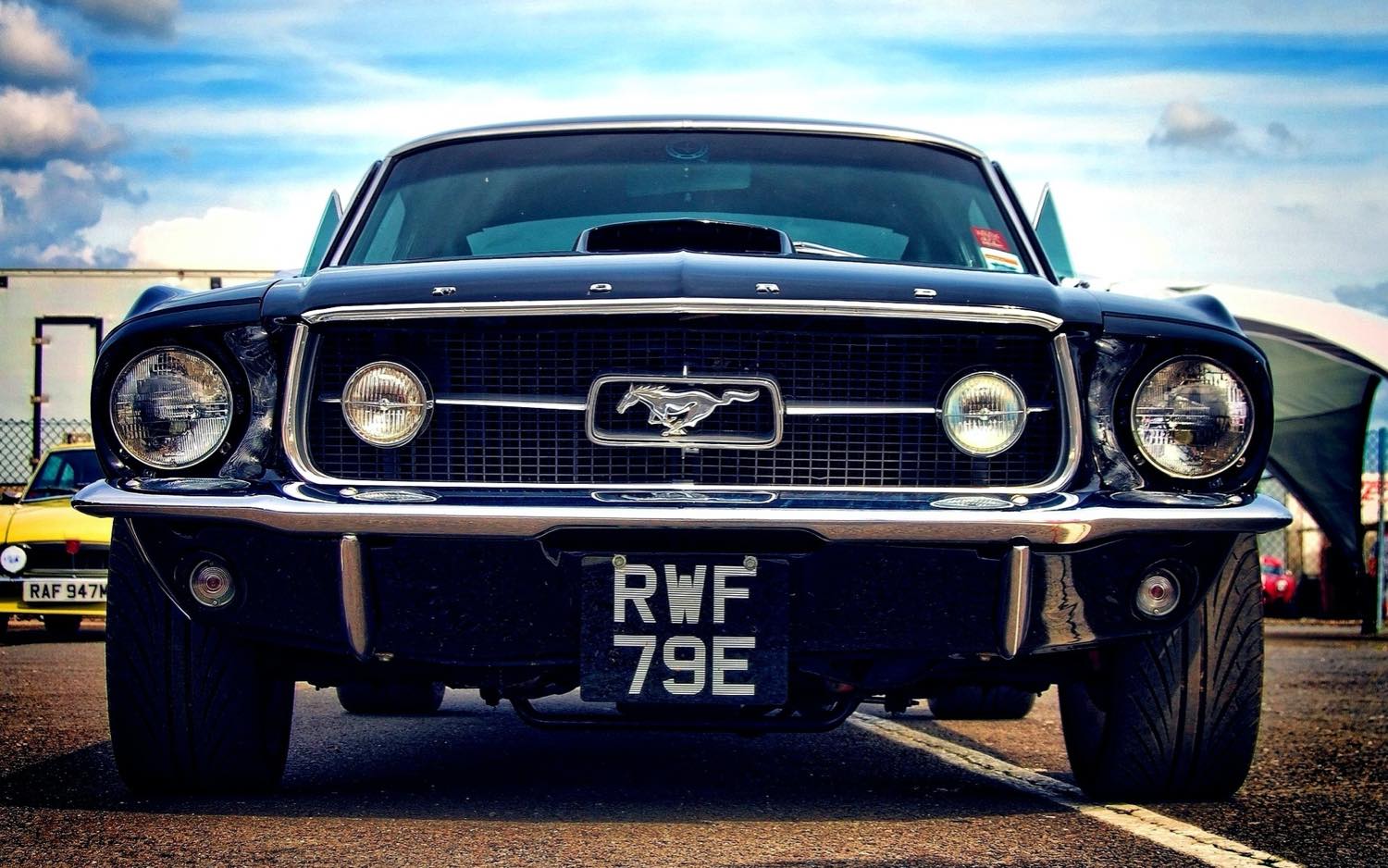 Jigsaw Puzzle | Ford Mustang | 77 pieces | Jigidi