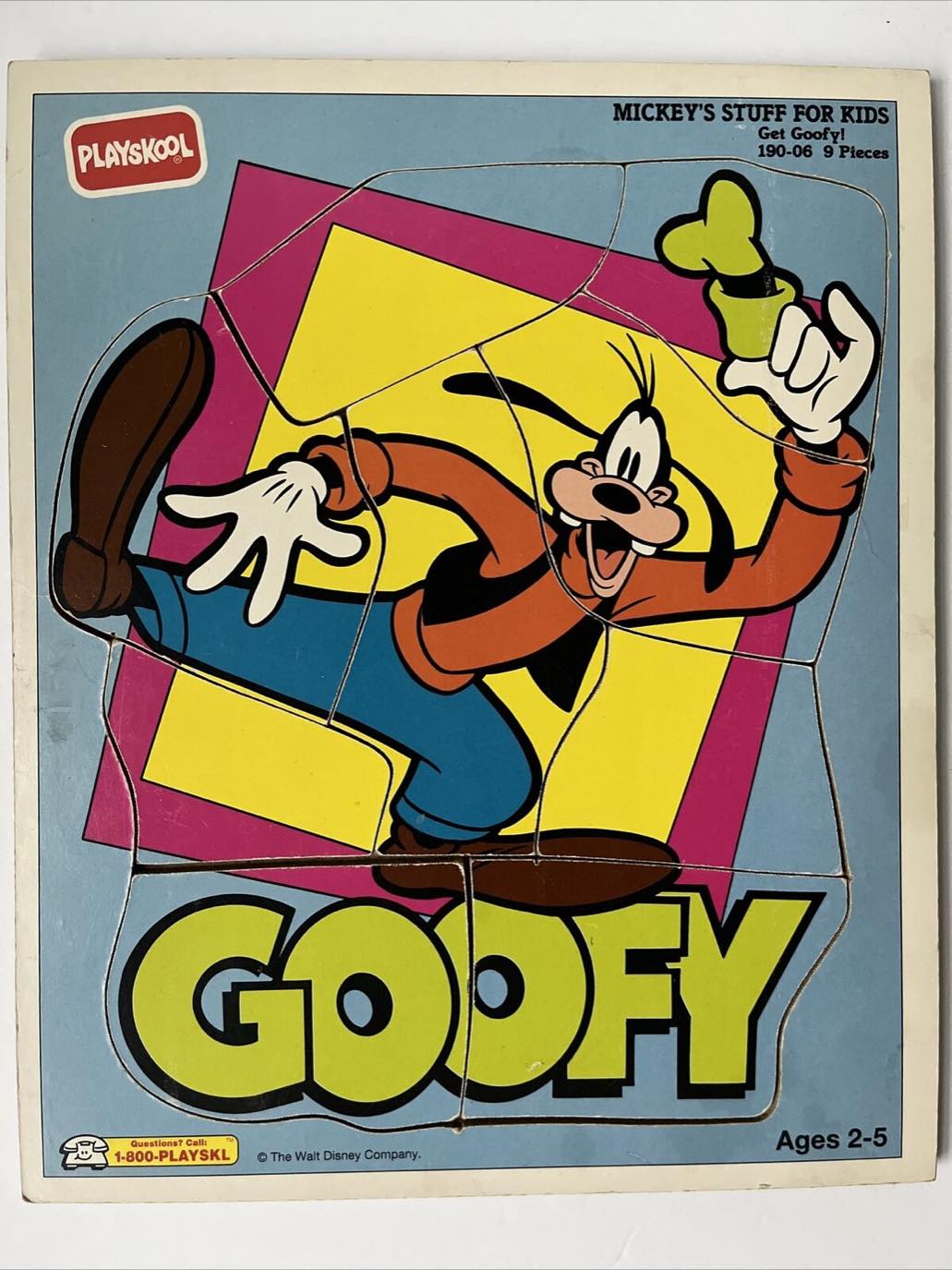 Solve Goofy jigsaw puzzle online with 88 pieces