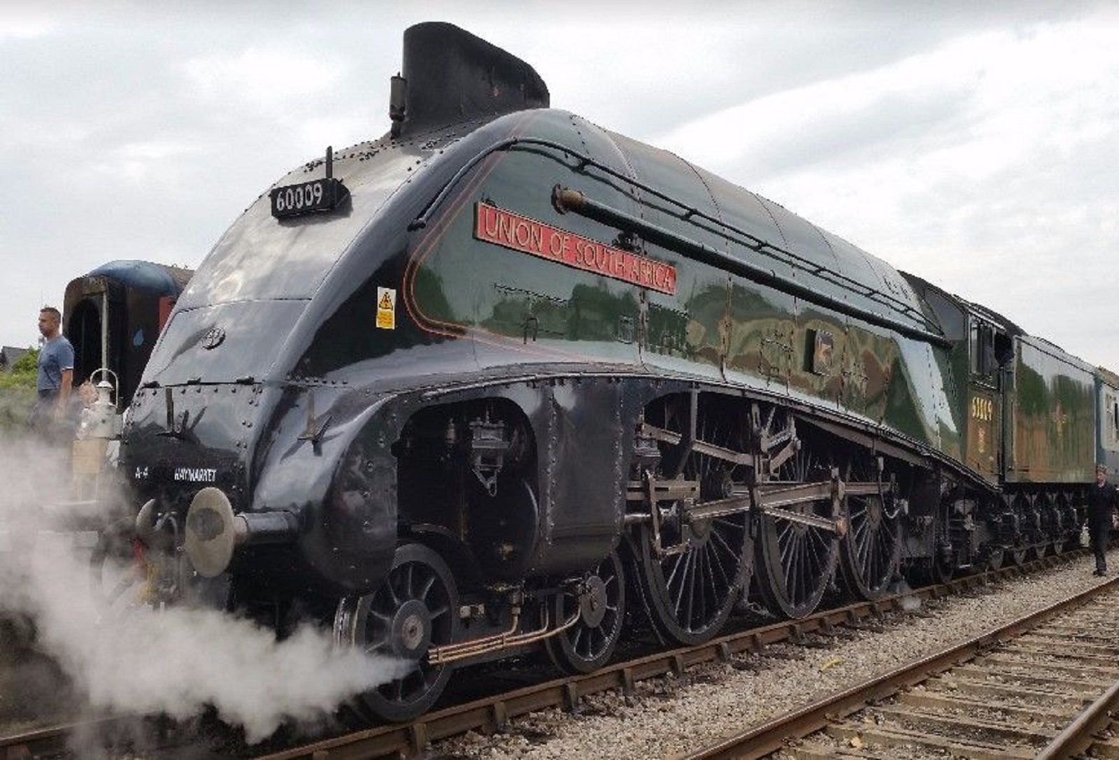 Jigsaw Puzzle | 176 pieces | LNER Class A4 4-6-2 60009 Union of South ...