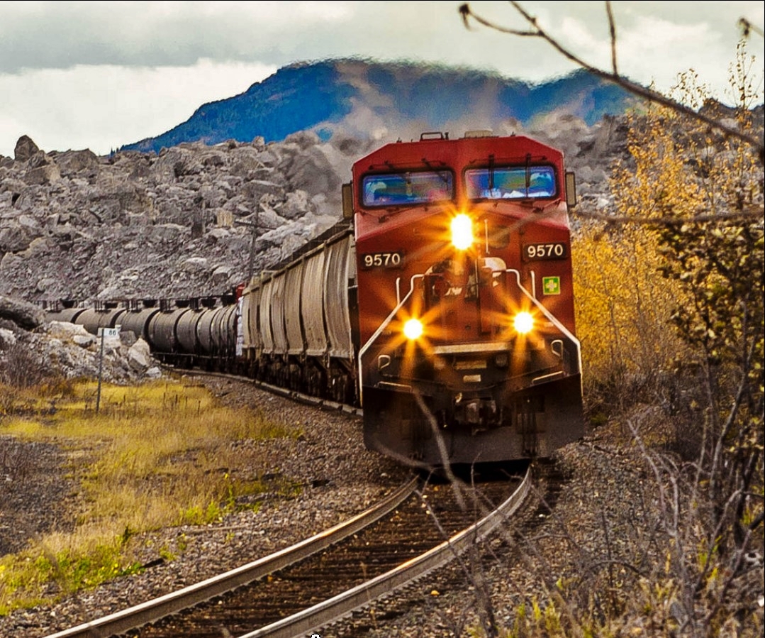 Solve CP 9570 Going thru slide area. jigsaw puzzle online with 238 pieces