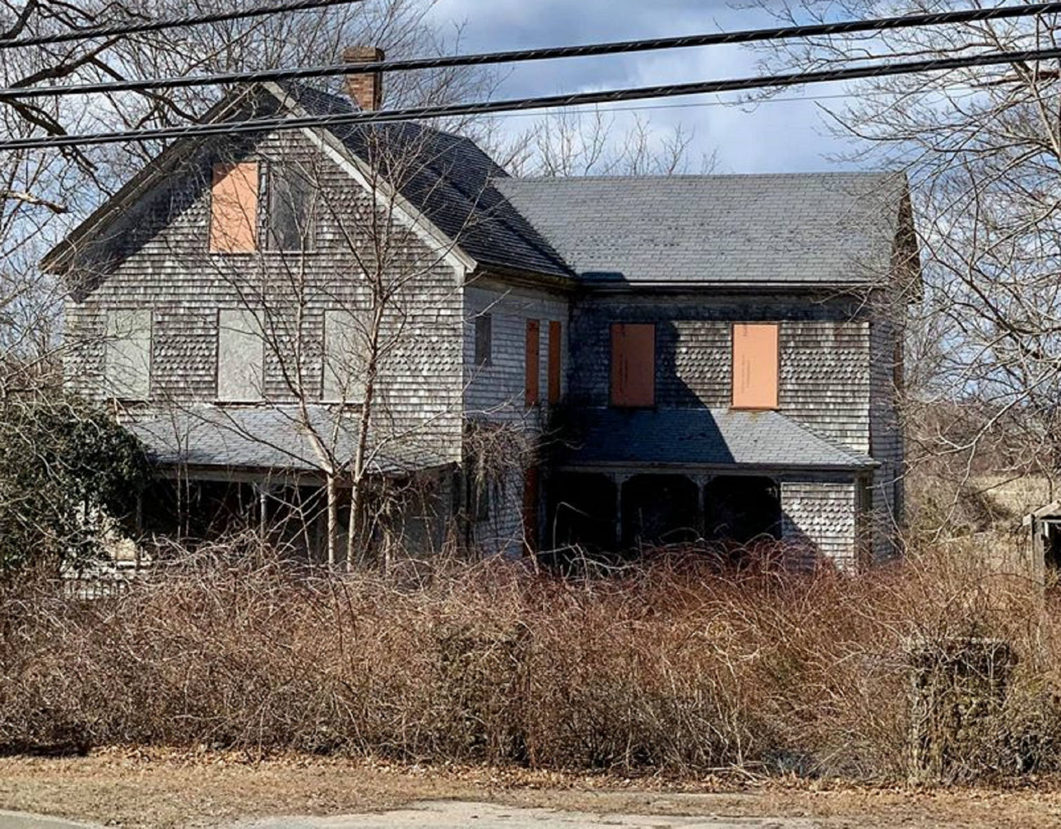 Solve Ready for some cash influx jigsaw puzzle online with 221 pieces