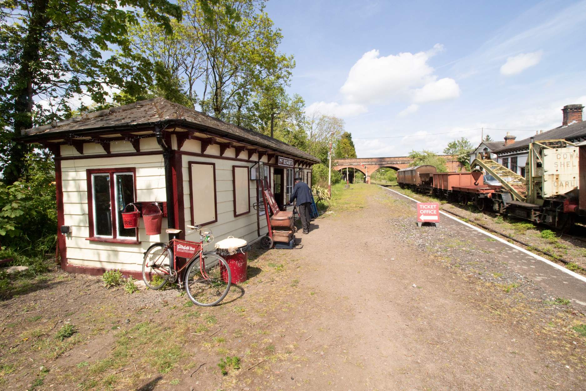 Solve Battlefield Line 08-05-2022 Market Bosworth Station Ticket Office ...