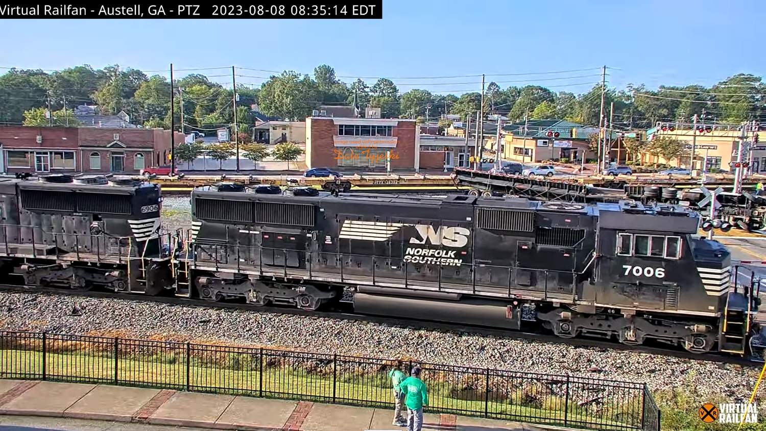 Solve NS-7006 & NS-6906 passing thru Autell,GA/USA jigsaw puzzle online with 45 pieces