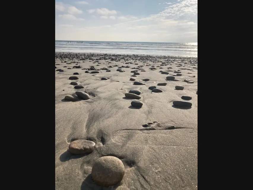 Solve Stones on the beach in Encinitas, California jigsaw puzzle online ...