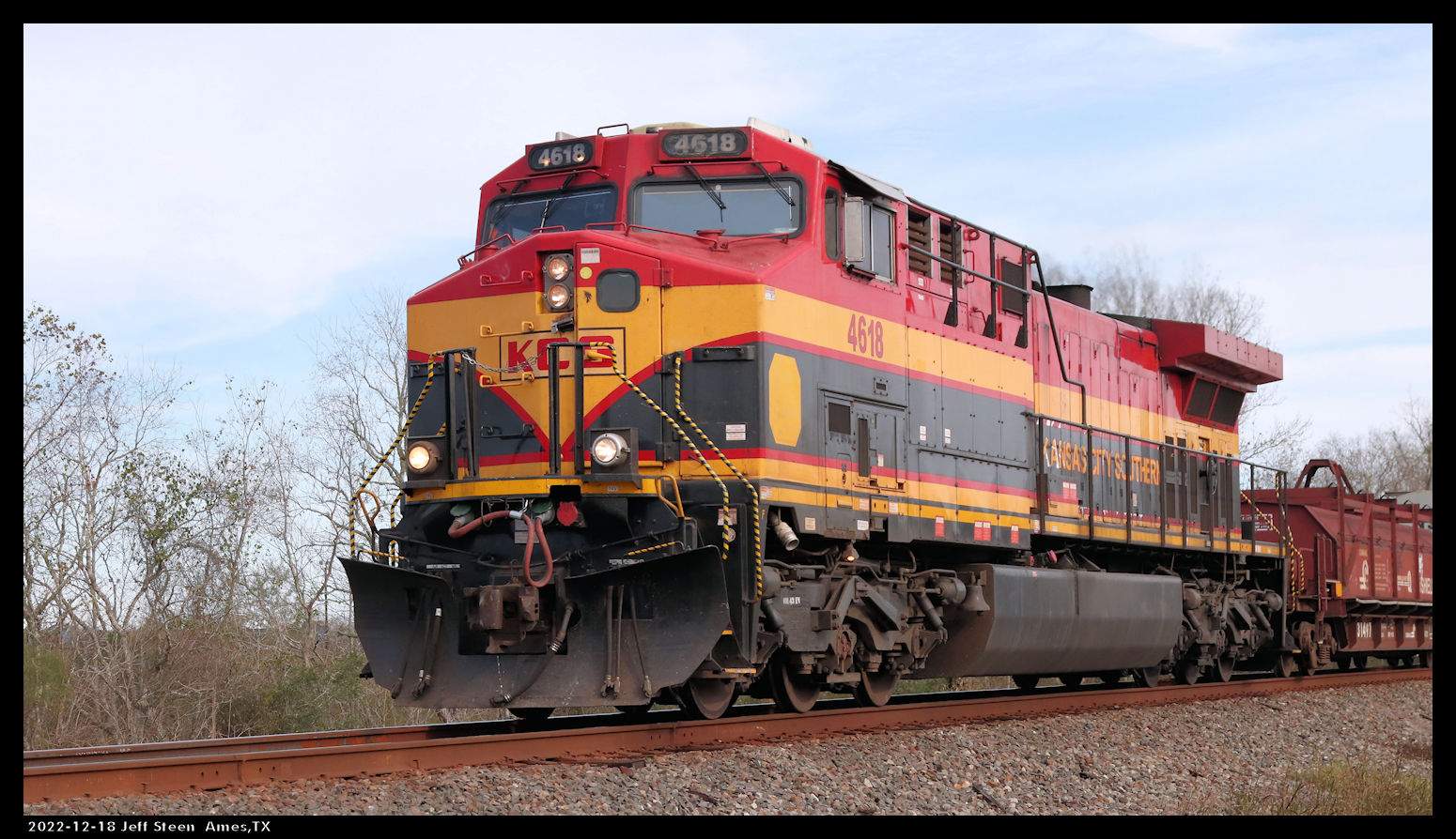 Solve KCS train at Ames, TX jigsaw puzzle online with 91 pieces