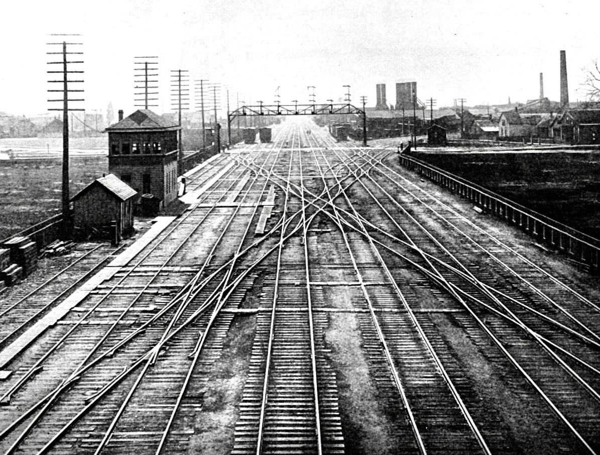 Solve Railroad Interlocking jigsaw puzzle online with 154 pieces