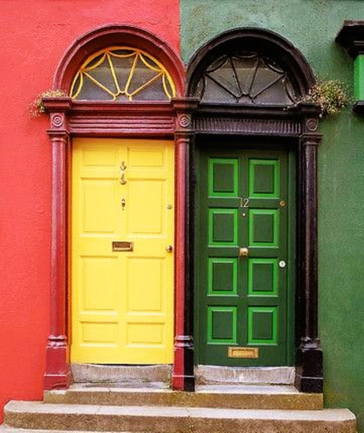 Solve Doors jigsaw puzzle online with 56 pieces