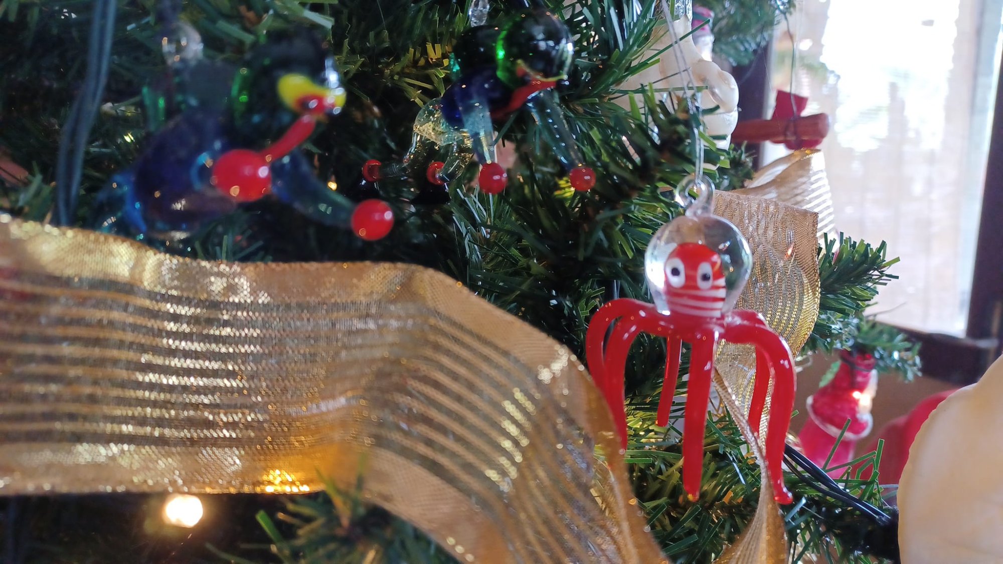 Solve Christmas Tree ornaments - modern blown glass octopus and two ...
