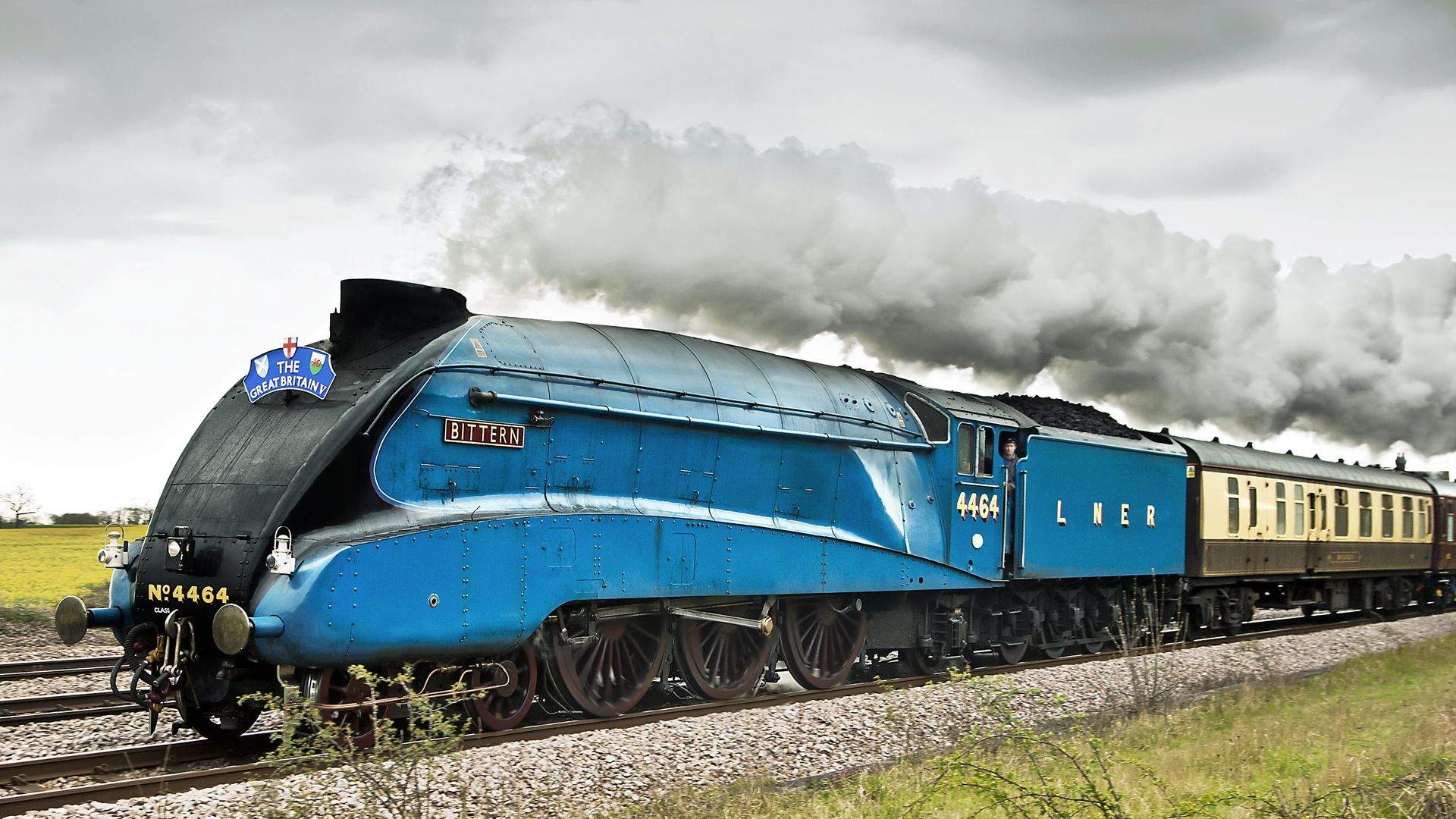 Solve LNER Class A4 4-6-2 4464 Bittern. jigsaw puzzle online with 180 ...