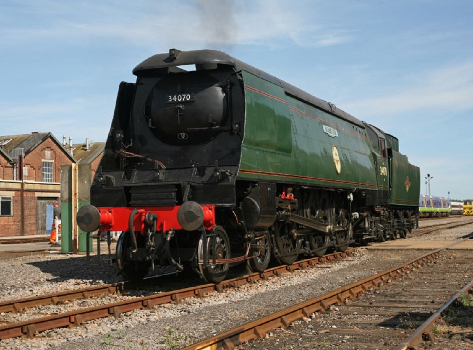 Solve SR Battle of Britain Class 4-6-2 (21C170) 34070 Manston at ...