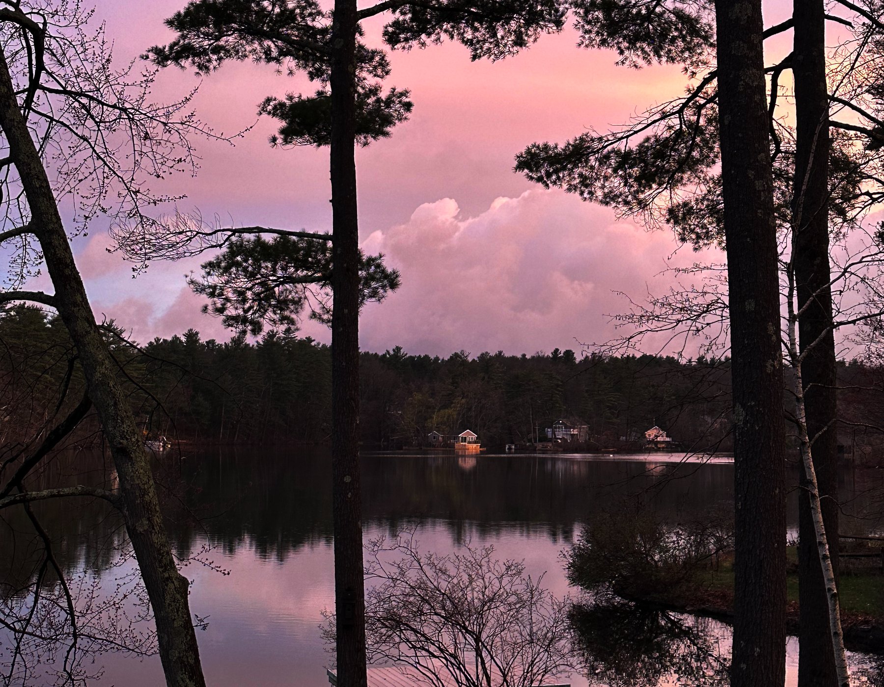 Solve Getting close to sunset jigsaw puzzle online with 63 pieces