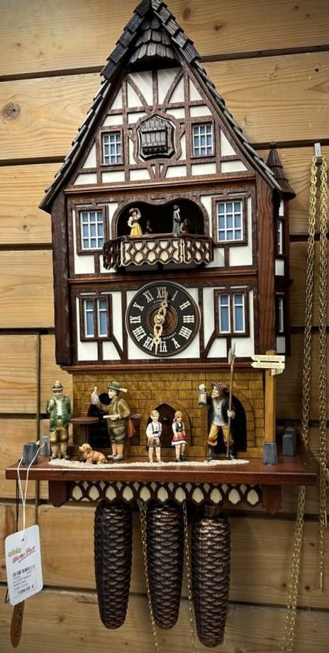 Solve Cuckoo Clock - Tudor Style (15 - 120 Pieces) jigsaw puzzle online ...