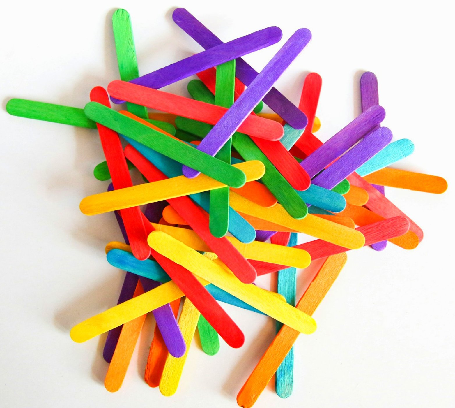 Solve colorful sticks jigsaw puzzle online with 56 pieces