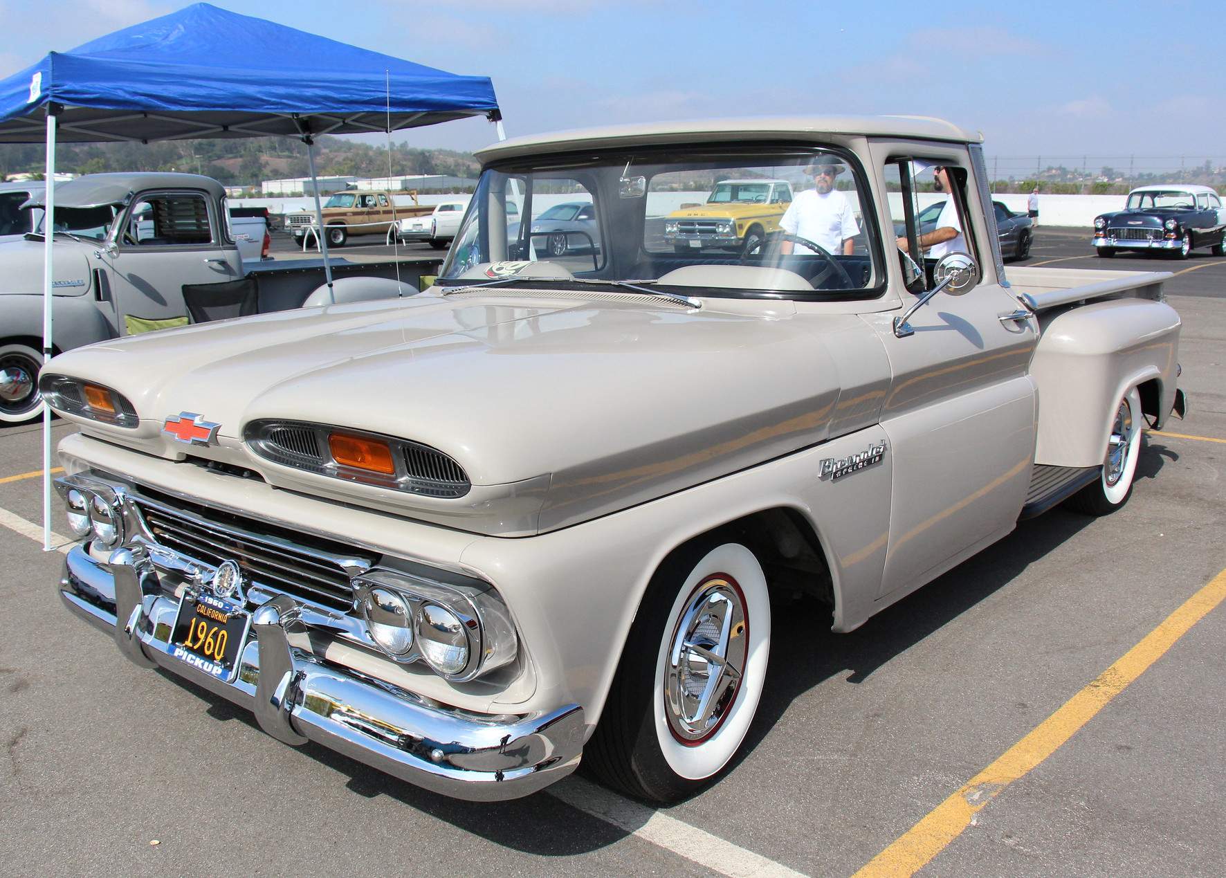 Solve Chevrolet "C10" - Stepside Pickup - 1960 jigsaw puzzle online ...