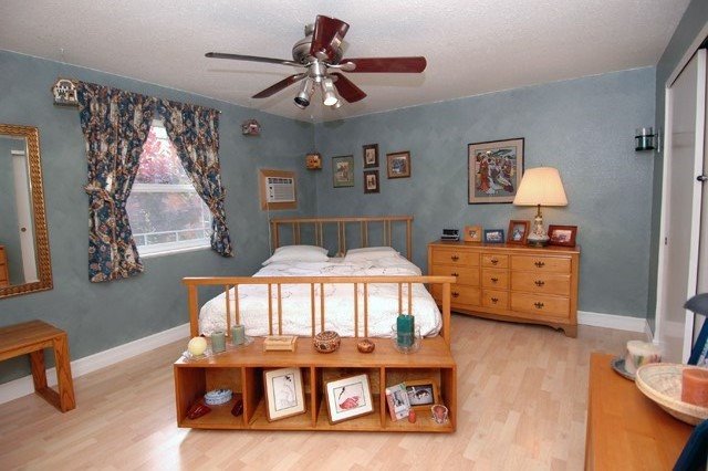 Solve For PaperCraftLady ~ Master Bedroom of Pfaffle Street House ...