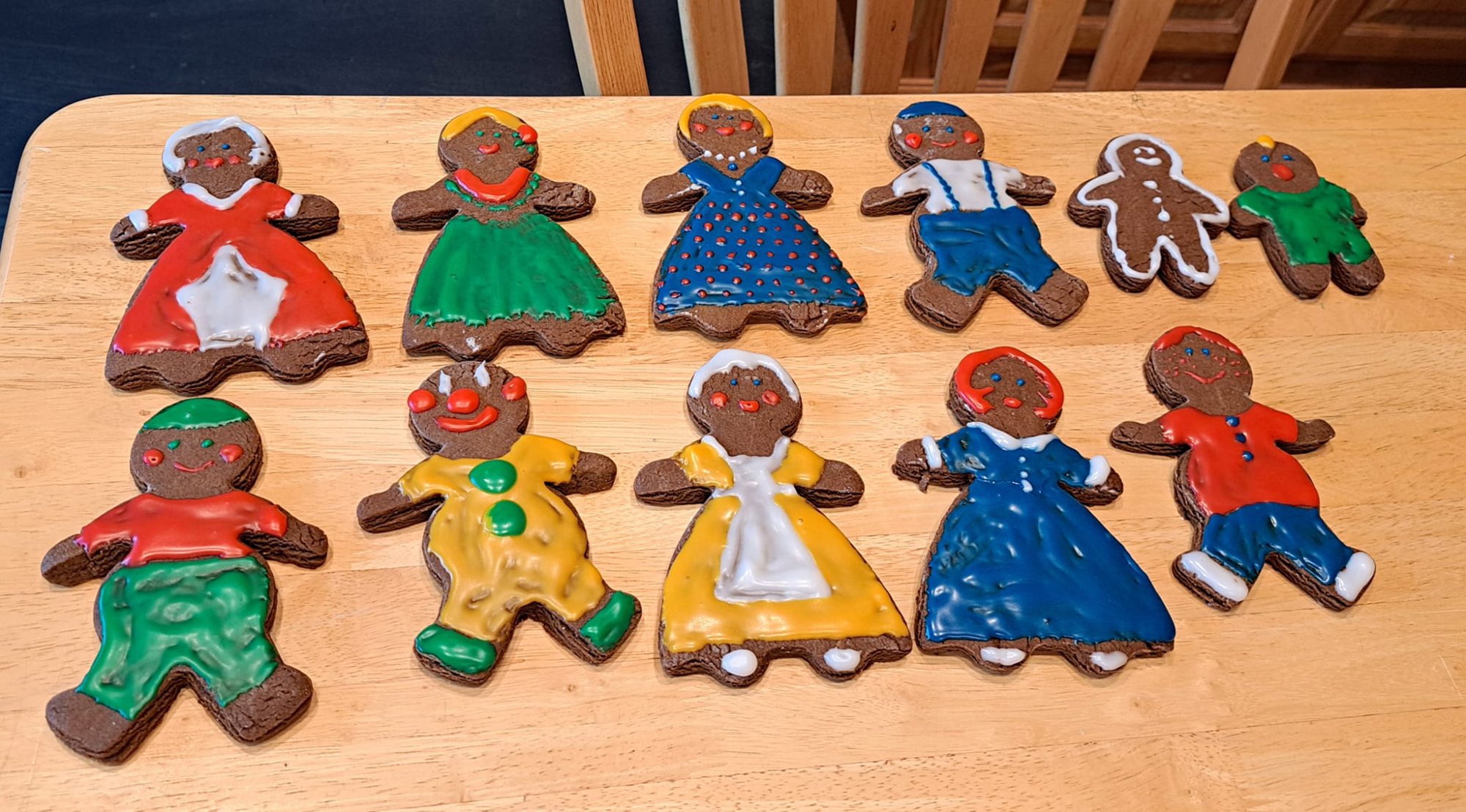 Solve Christmas Cookies jigsaw puzzle online with 66 pieces