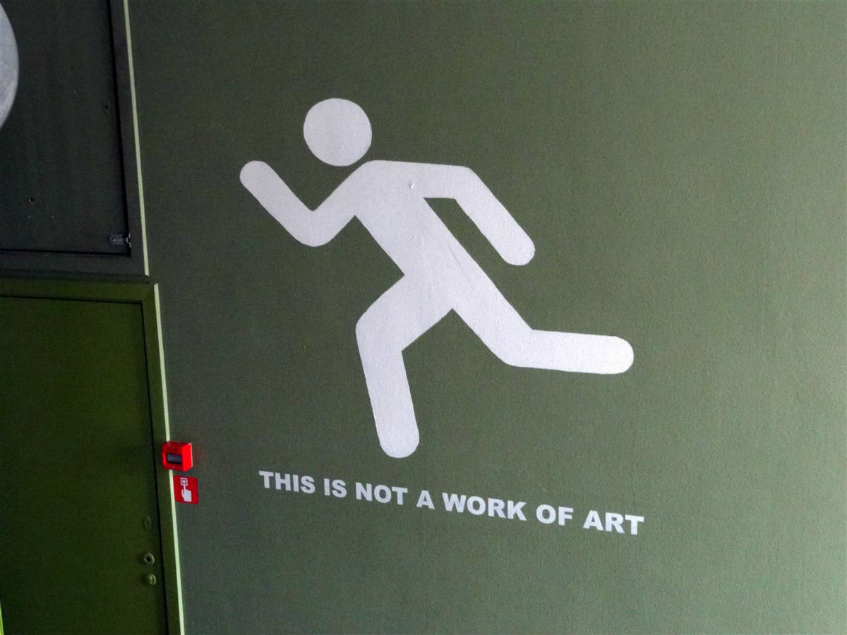 Solve Safety Sign jigsaw puzzle online with 48 pieces