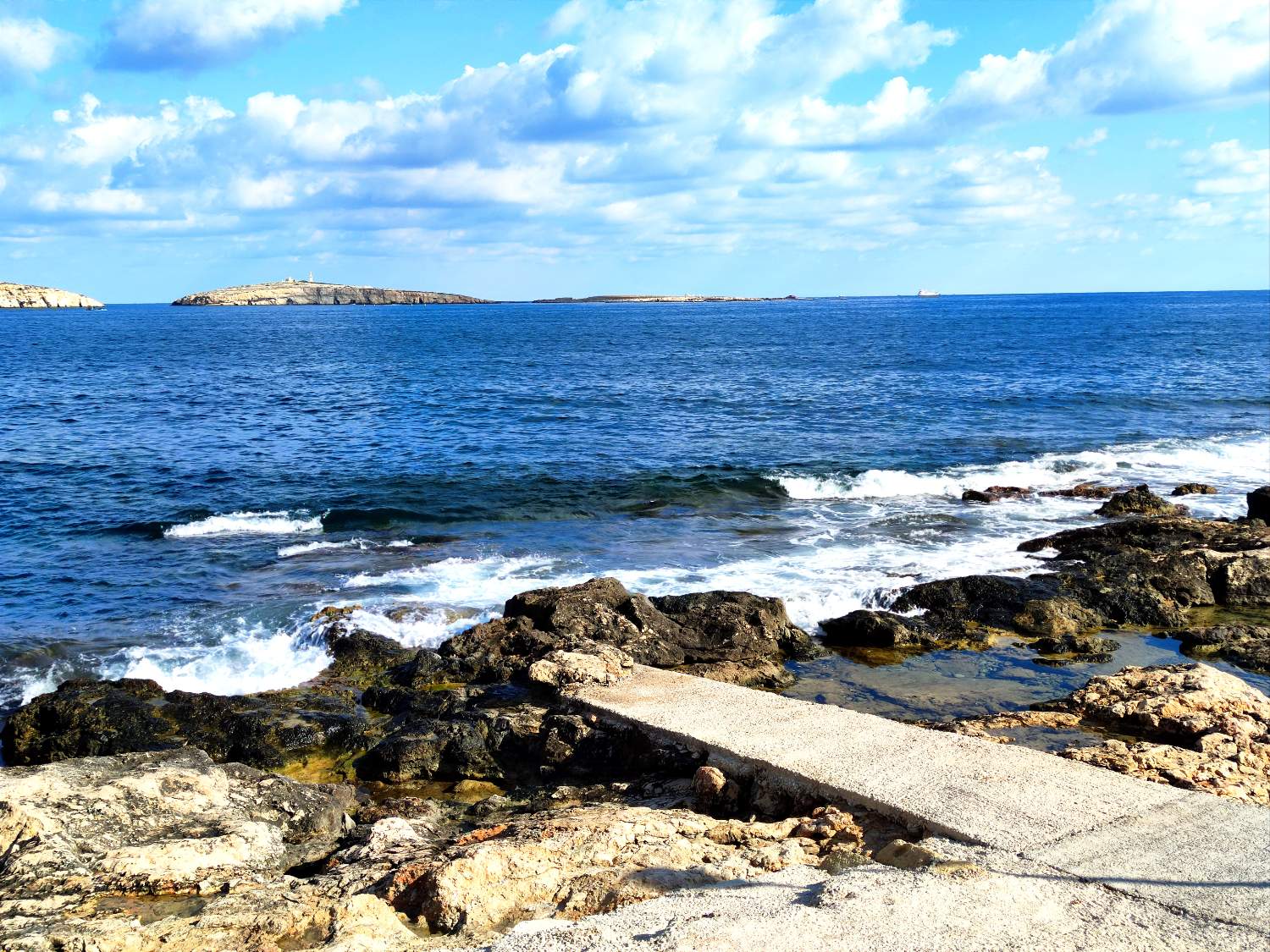 Solve St. Paul's Bay and St. Paul's Islands, Malta jigsaw puzzle online ...