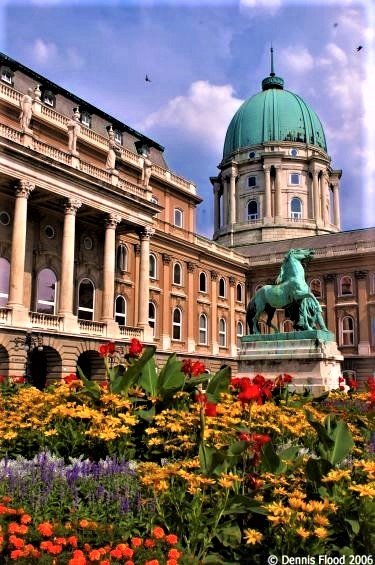 Solve Hungary, Castle Museum, Budapest jigsaw puzzle online with 40 pieces