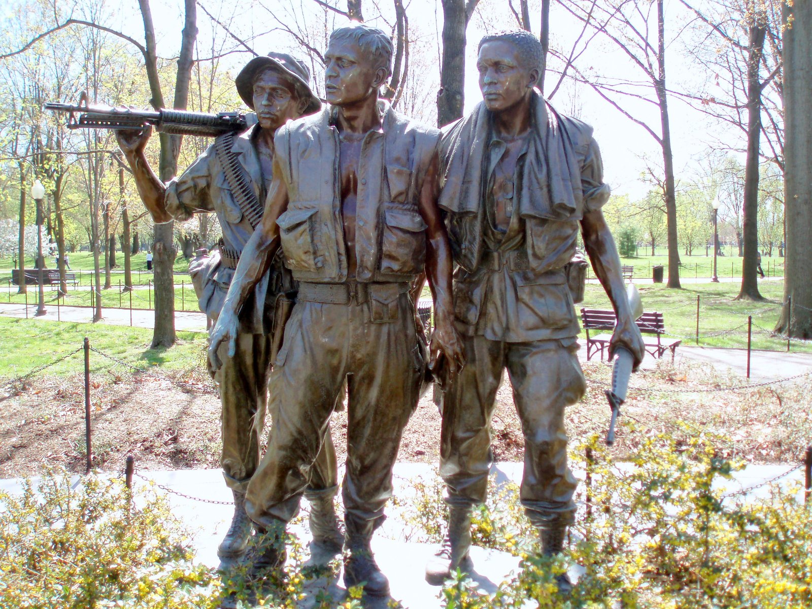 Jigsaw Puzzle | 48 pieces | Vietnam War Memorial | Jigidi