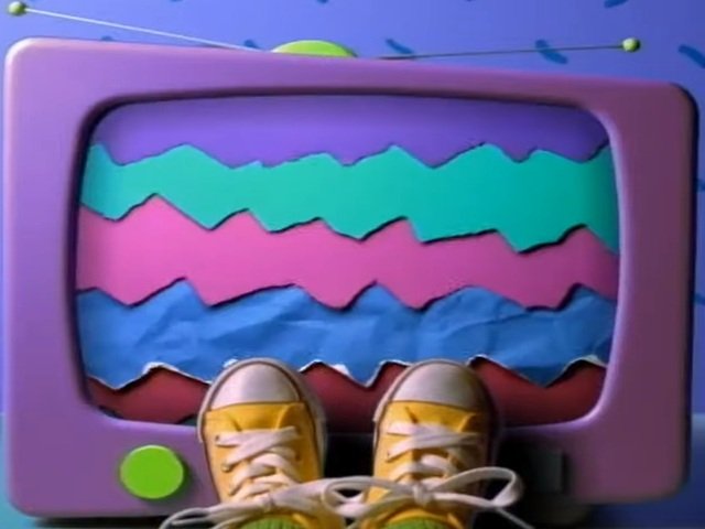 Solve television jigsaw puzzle online with 12 pieces